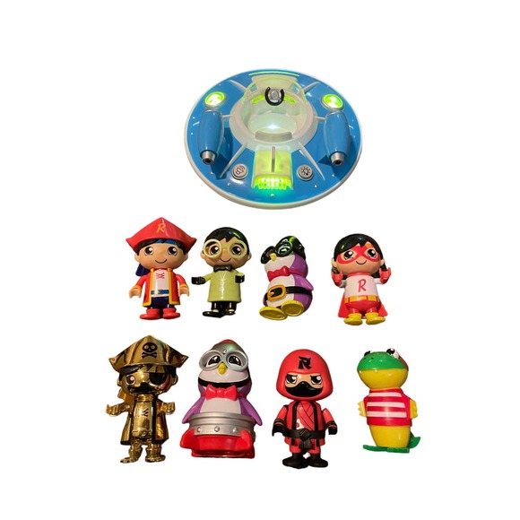 Ryan's World | Toys | Ryans World And Friends 8 Characters Spaceship ...